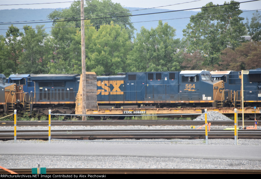 CSX 564